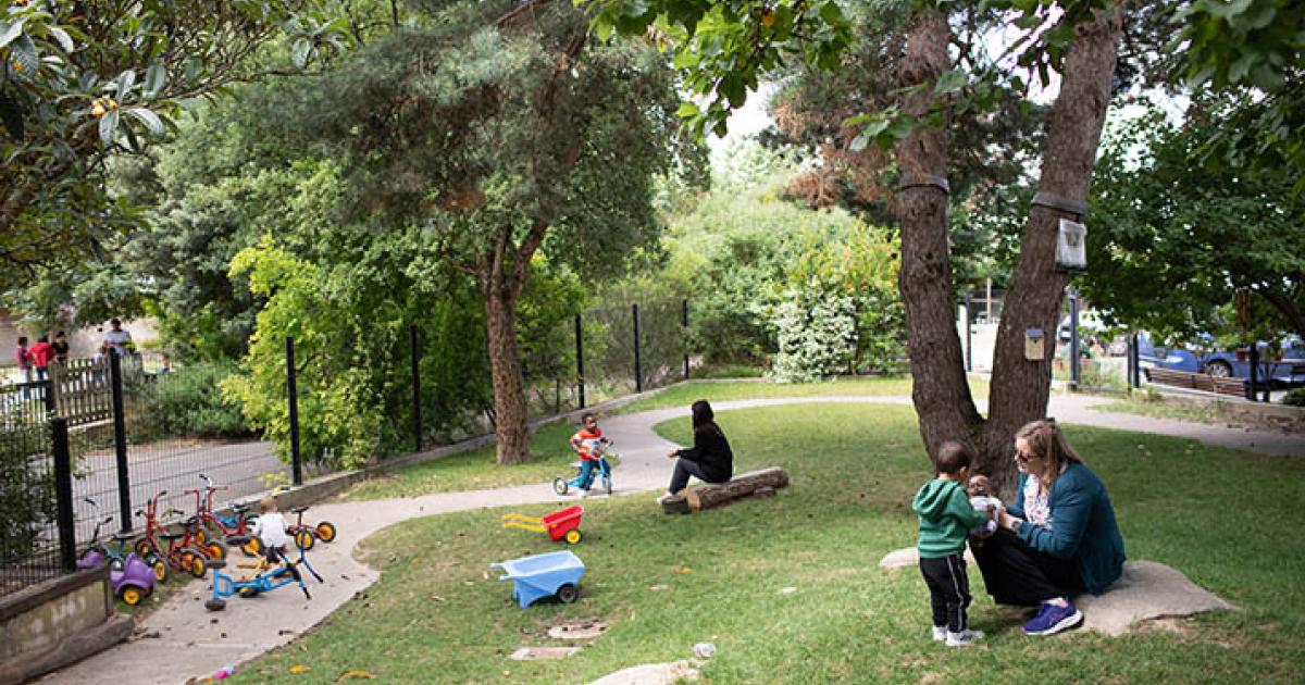 Cours réinventées et crèches nature : les enfants se mettent au vert ...